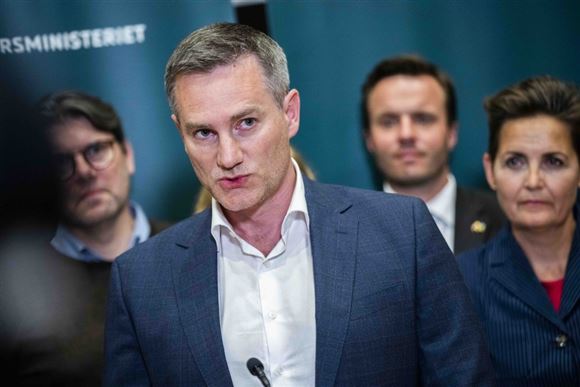 Rasmus Jarlov sygemeldt - Avisen.dk