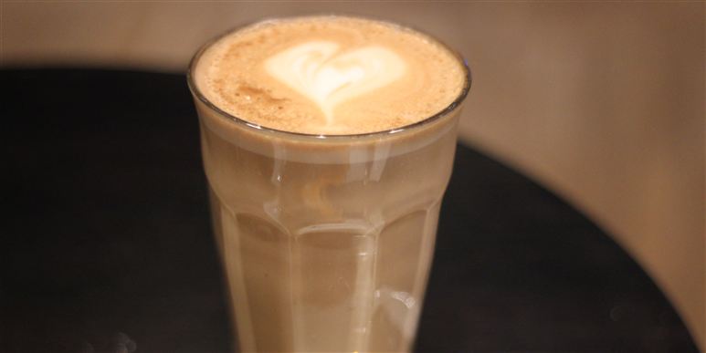 Træt af for dyr kaffe? Det ændrer sig nu - Avisen.dk