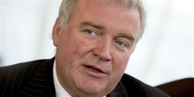 Lars Seier Christensen udtræder af Saxo Banks direktion - Avisen.dk